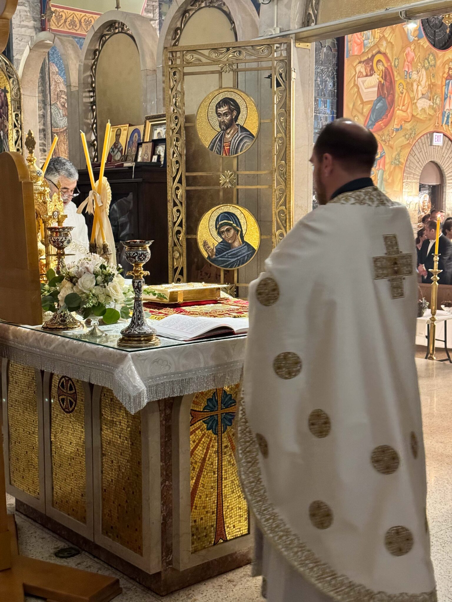 Easter Celebration at Holy Resurrection Serbian Orthodox Cathedral ...